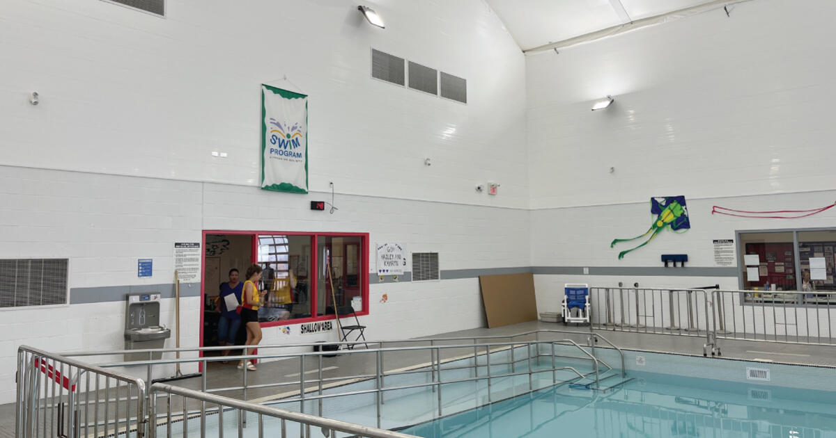 Indoor Swimming Pool Wall Panels - Trusscore